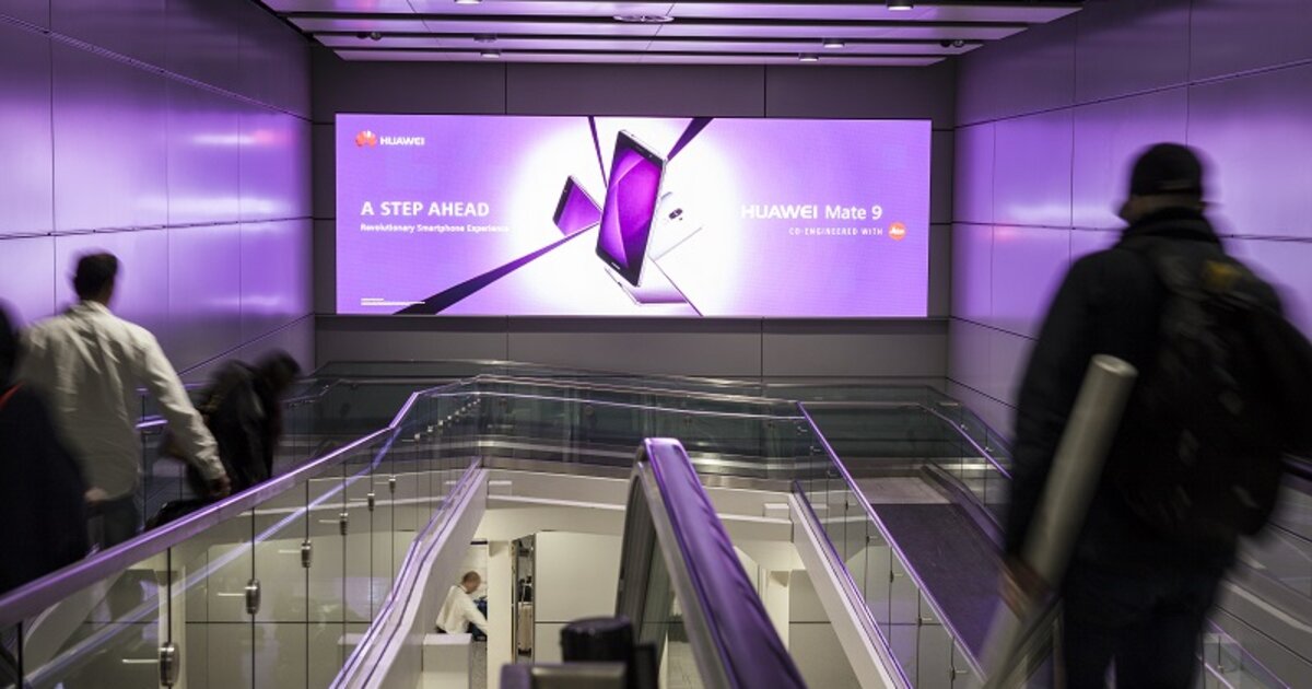 Digital screens at Heathrow T3 to target... | Travolution