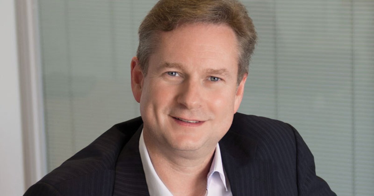 Simon Powell recognised as digital... | Travolution